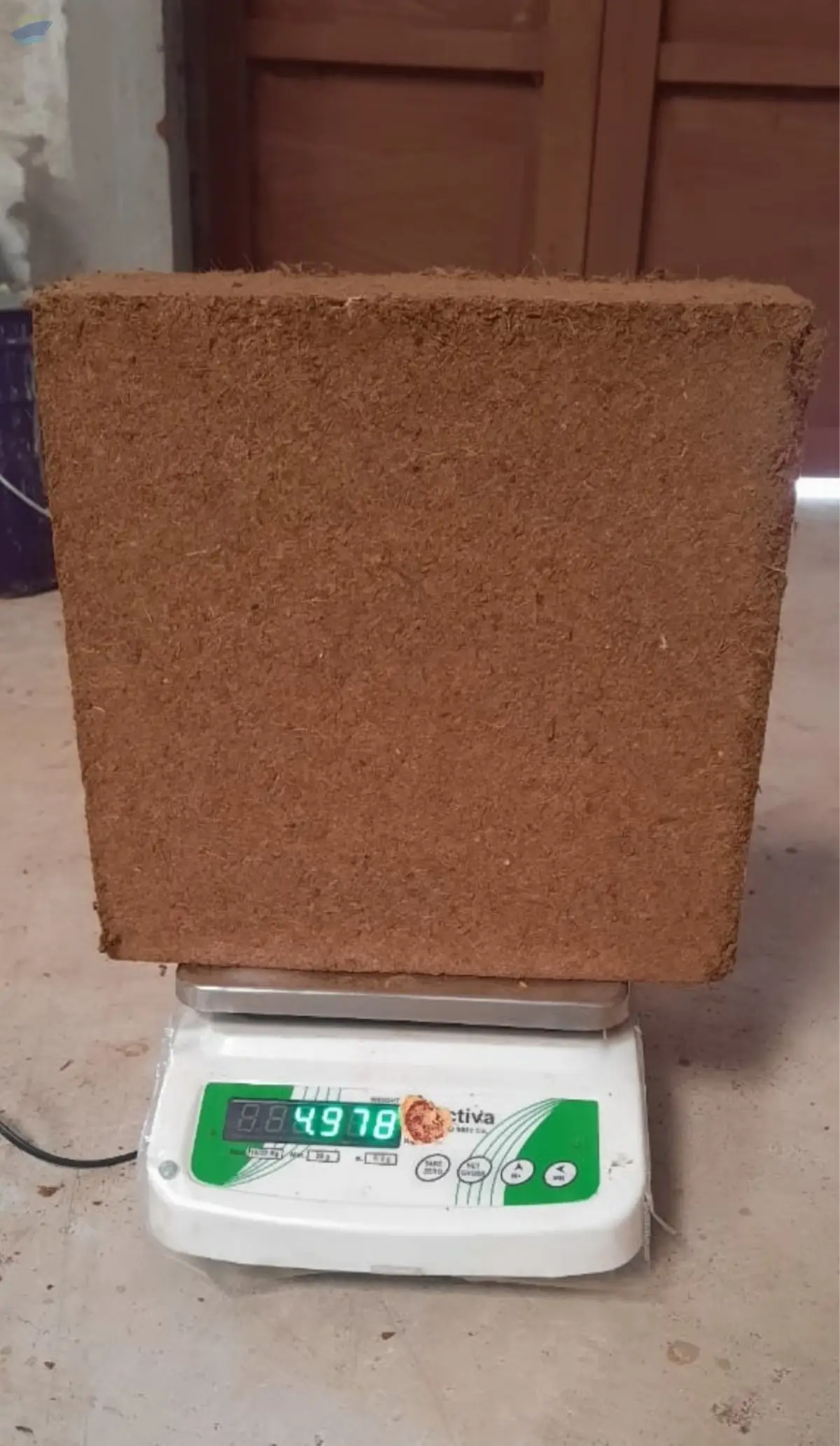 Coco Peat Blocks by Uthraa Export. Supplier from India. Product Id 1630719.