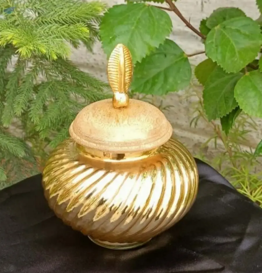 Unity Glass Round Gifting Jar With Lid And Color by Unity Glass & Wax. Supplier from India ...